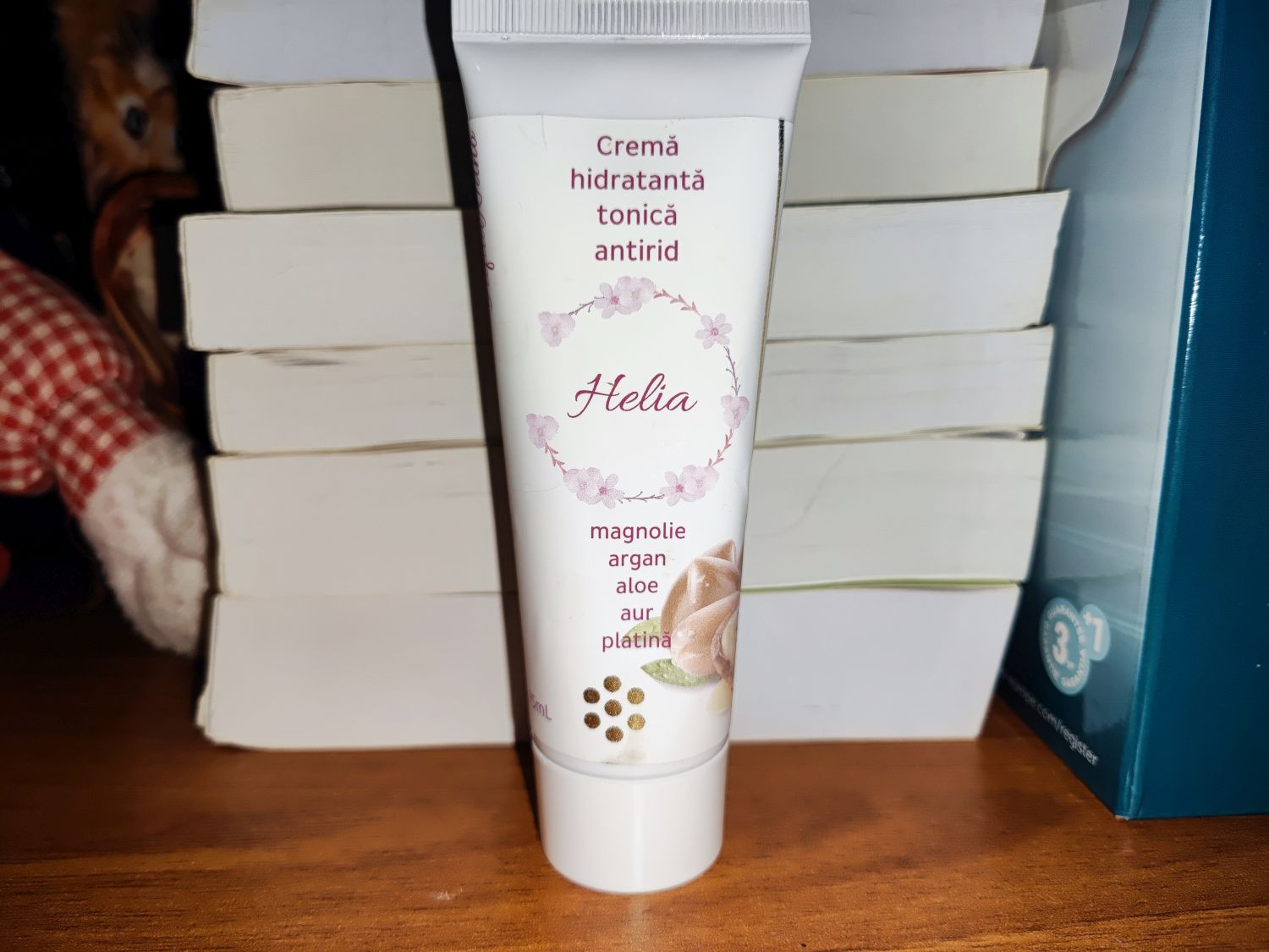 Helia Hydrating and Anti-aging Face Cream review – Beauty with Oana